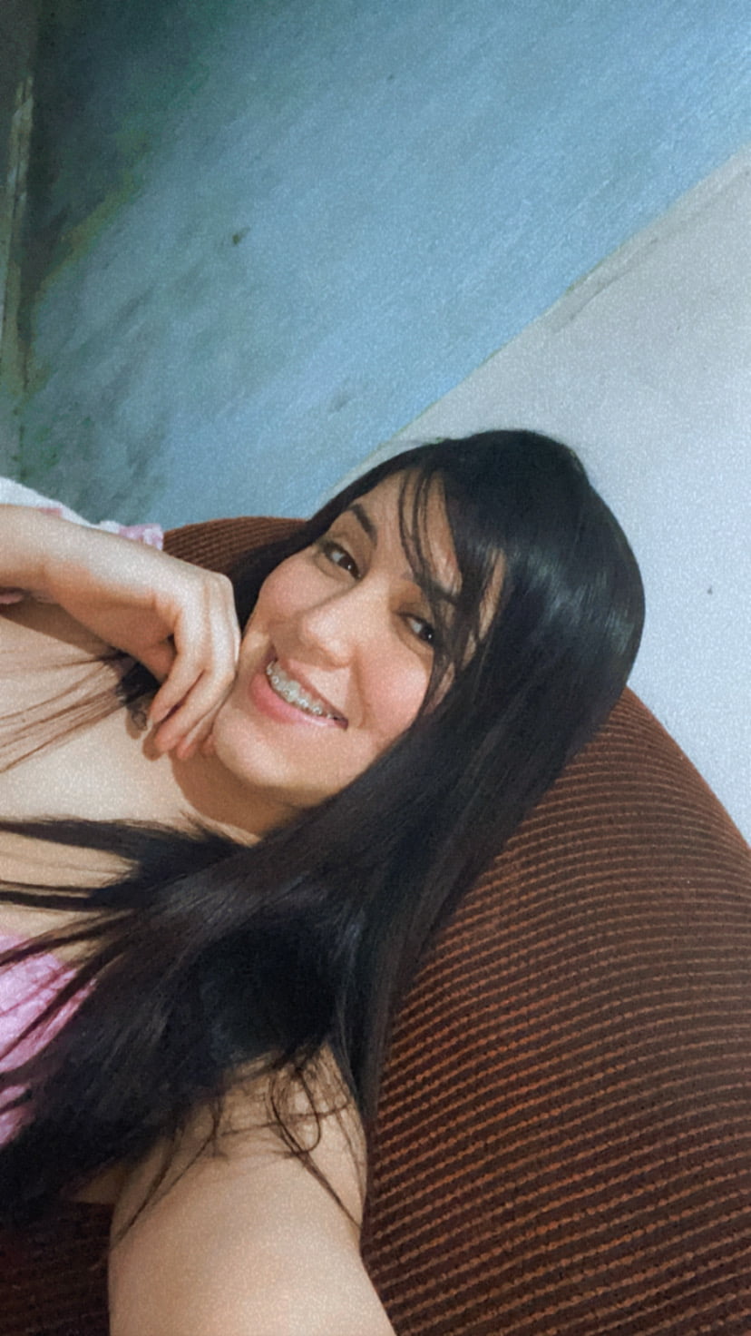 Julia Soares - Freelai